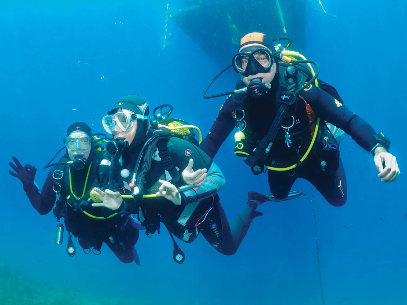 How to Build a Community of Dive Buddies | Scuba Diving